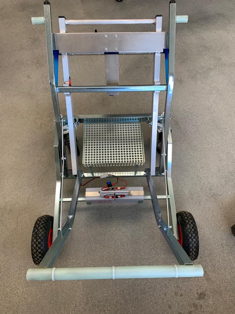 Dalmi Hookless Electric Kart Stand - BIG WHEELS *Free Batteries and ...